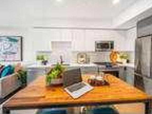 3 Bedroom 2 Bath In Emeryville CA 94608