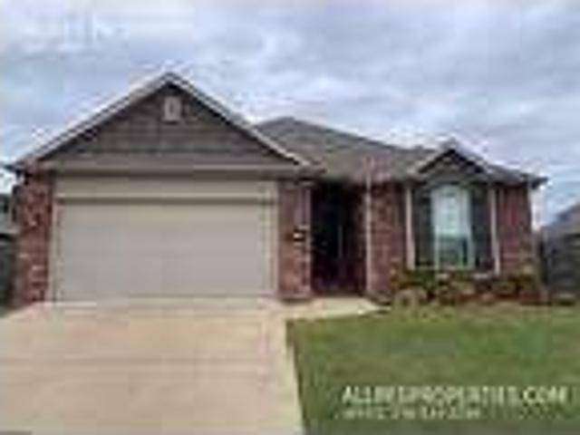 3 Bedroom 2 Bath In Fayetteville AR 72704