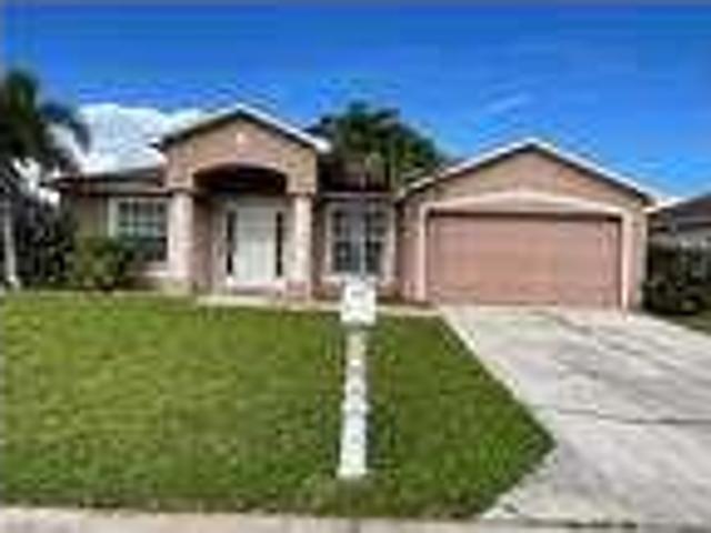 3 Bedroom 2 Bath In Fort Myers Florida 33905