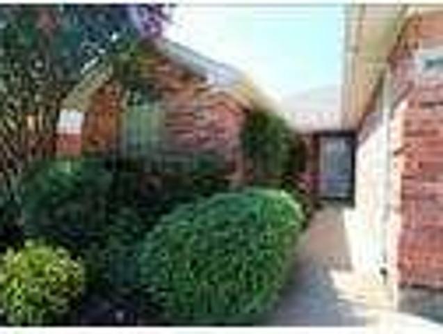 3 Bedroom 2 Bath In Fort Worth TX 76118