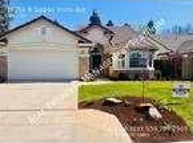 3 Bedroom 2 Bath In Fresno CA 93730