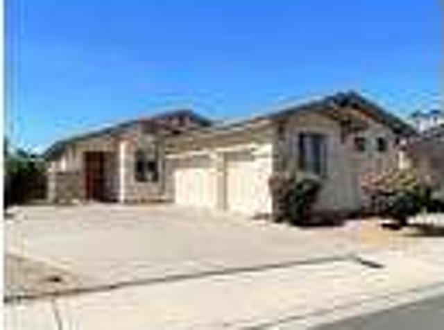 3 Bedroom 2 Bath In Goodyear Arizona 85395