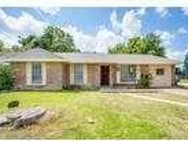 3 Bedroom 2 Bath In Houston Texas 77088
