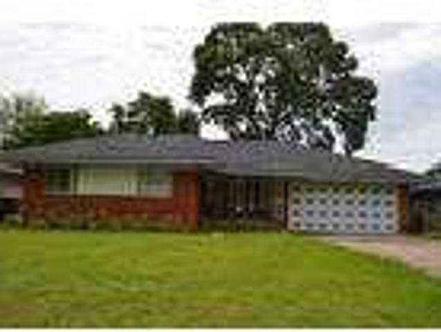 3 Bedroom 2 Bath In Houston TX 77025