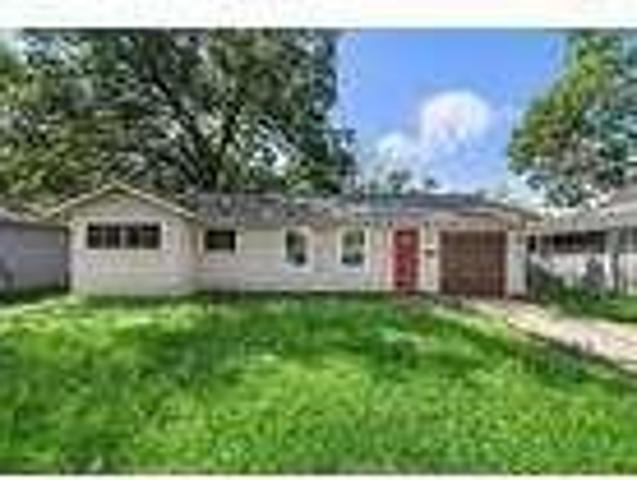 3 Bedroom 2 Bath In Houston TX 77033