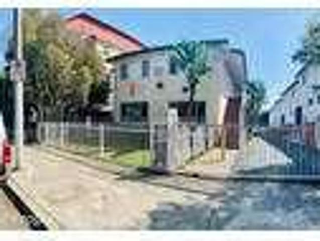 3 Bedroom 2 Bath In Inglewood CA 90302