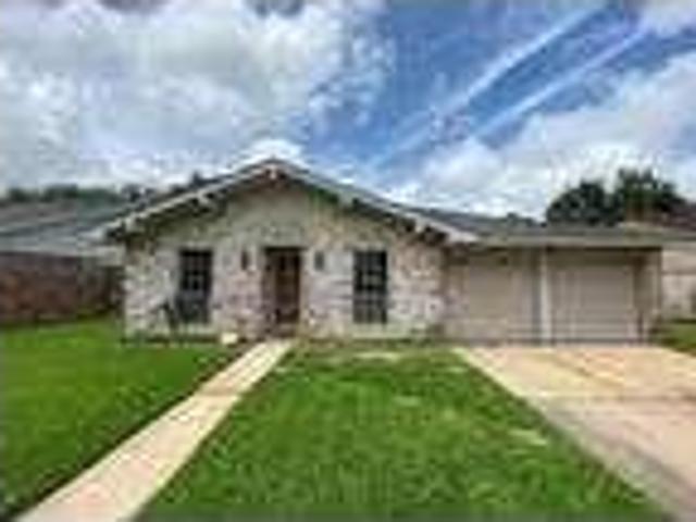 3 Bedroom 2 Bath In La Porte Texas 77571