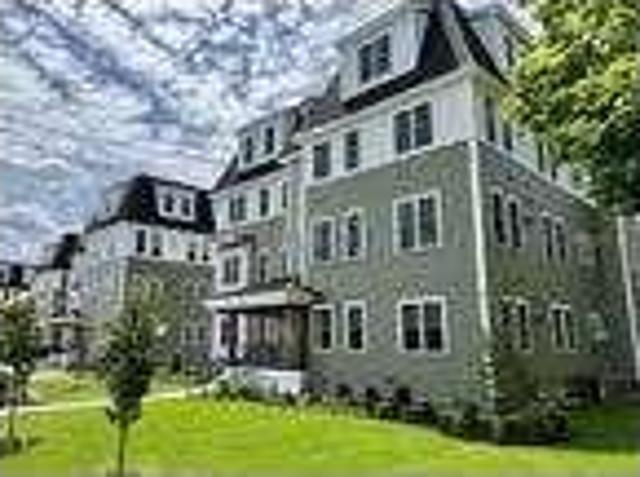 3 Bedroom 2 Bath In Laconia New Hampshire 03246