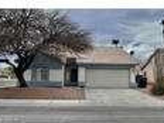 3 Bedroom 2 Bath In Las Vegas NV 89032