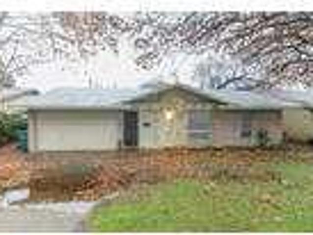 3 Bedroom 2 Bath In Lewisville TX 75067