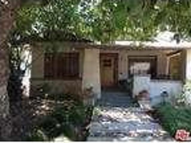 3 Bedroom 2 Bath In Los Angeles CA 90018