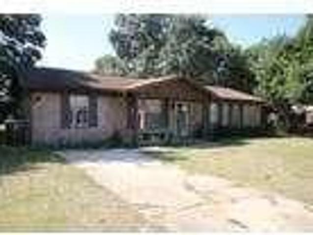3 Bedroom 2 Bath In Pace Florida 32571