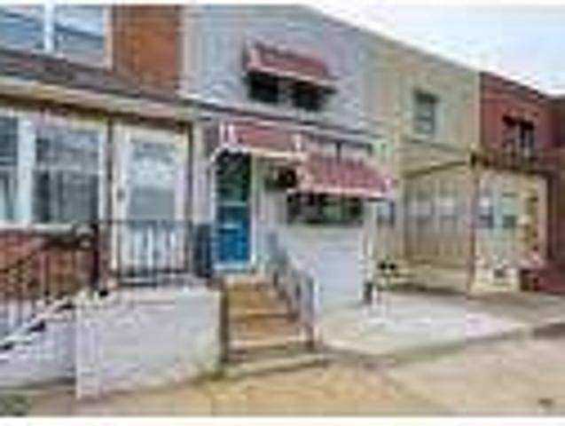 3 Bedroom 2 Bath In Philadelphia Pennsylvania 19148
