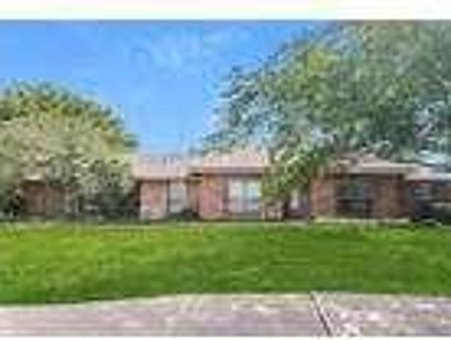 3 Bedroom 2 Bath In Rowlett Texas 75088