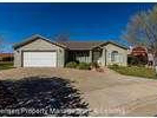 3 Bedroom 2 Bath In St. George UT 84770