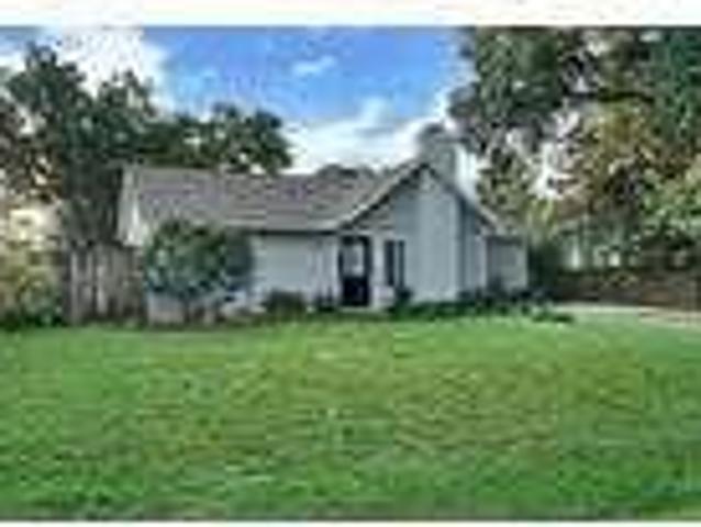 3 Bedroom 2 Bath In Sarasota Florida 34233