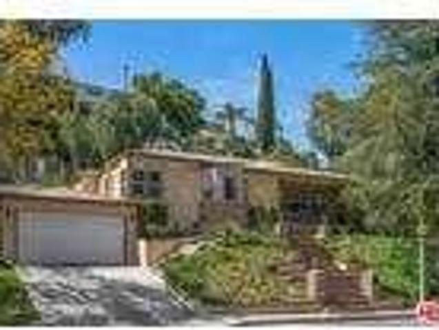 3 Bedroom 2 Bath In Sherman Oaks CA 91403