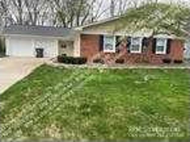 3 Bedroom 2 Bath In Troy MI 48085