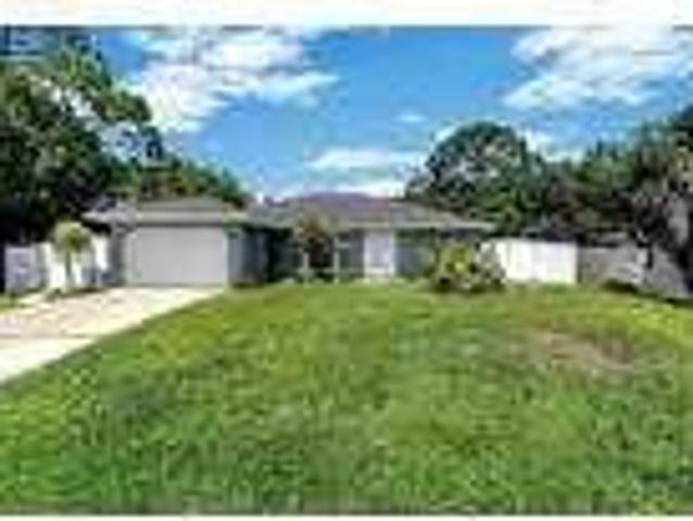 3 Bedroom 2 Bath In Venice Florida 34293
