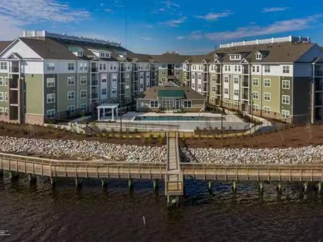 3 Bedroom 2 Bath 60% The Retreat at Harbor Pointe