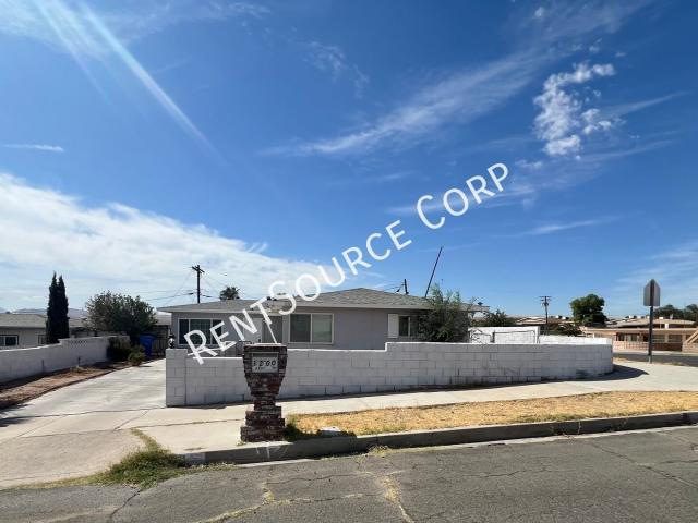 3 Bedroom, 2 Bathroom with a Den and Sunroom, Home for Rent in Barstow, CA