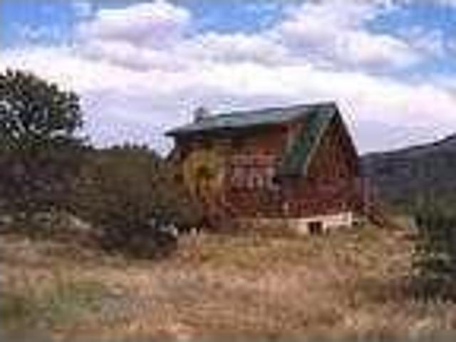 3 bedroom 2 bathroom cabin between Salida and Monarch
