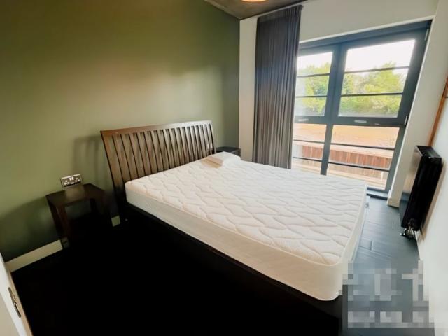3 Bedroom 2 Bathroom Ensuite Room