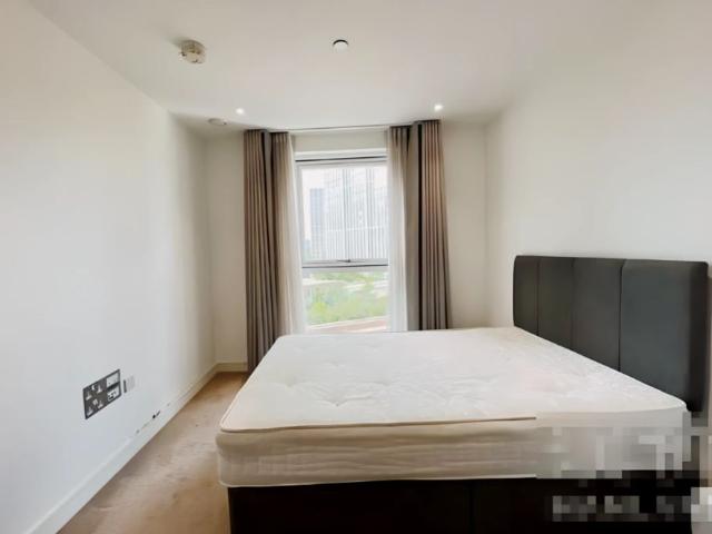 3 Bedroom 2 Bathroom Ensuite Room