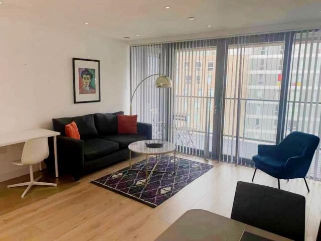 3 Bedroom 2 Bathroom Flat1501