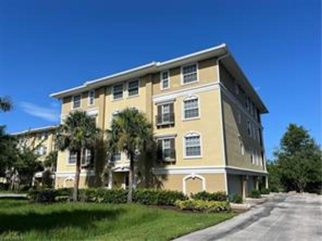 3 bedroom 2 bathroom home in Fishermans Cove