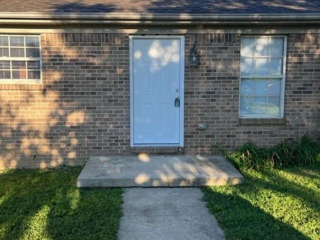 3 Bedroom, 2 bathroom in Nicholasville!
