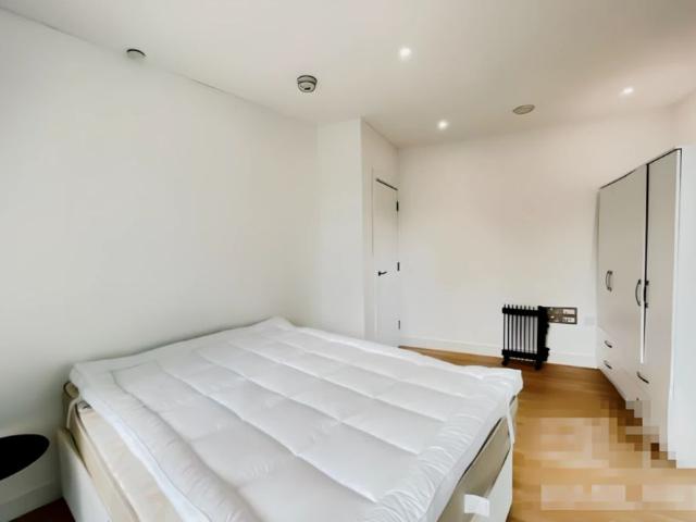 3 Bedroom 2 Bathroom Standard Room