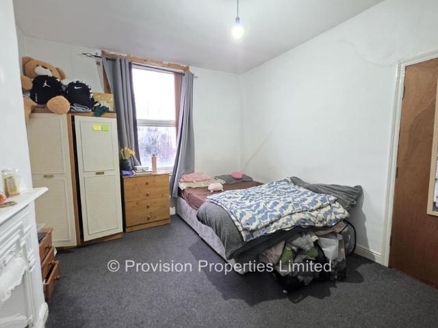 3 Bedroom 2 Bathrooms