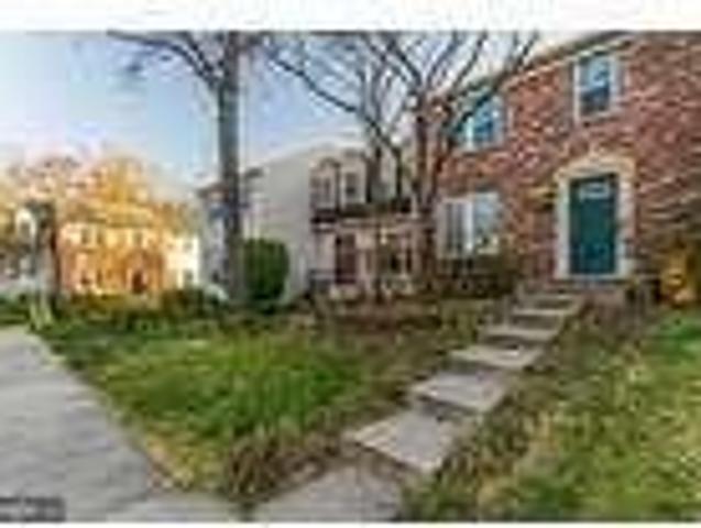 3 Bedroom 4 Bath In Crofton MD 21114