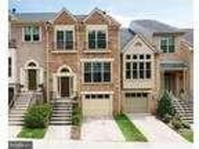 3 Bedroom 4 Bath In Falls Church VA 22043