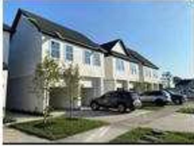 3 Bedroom 4 Bath In Houston Texas 77087