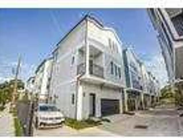 3 Bedroom 4 Bath In Houston TX 77018