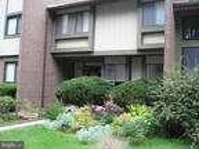 3 Bedroom 4 Bath In Reston VA 20191