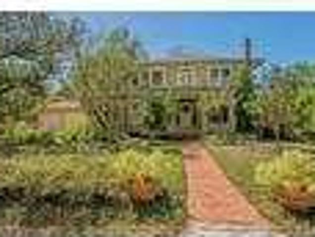 3 Bedroom 4 Bath In Sarasota FL 34234