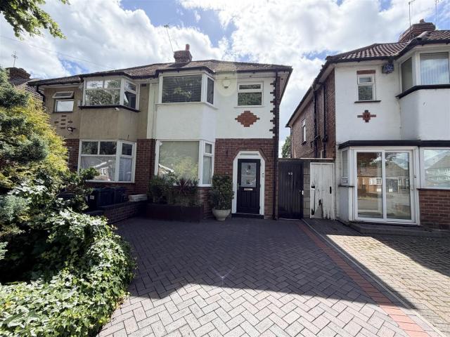 3 bedroom