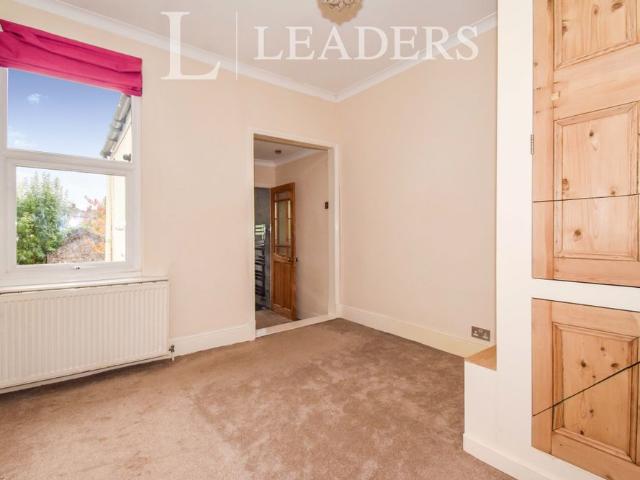 3 bedroom cottage to rent The Green, Mountsorrel, Loughborough, LE12