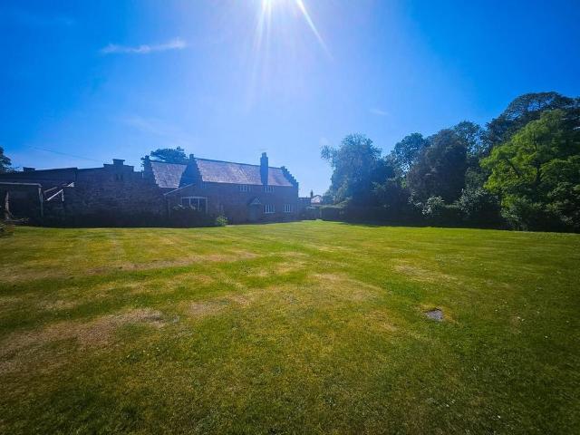 3 bedroom cottage to rent
