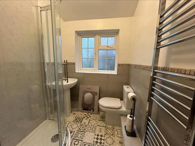 3 bedroom cottage to rent