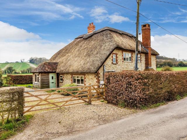 3 bedroom cottage to rent