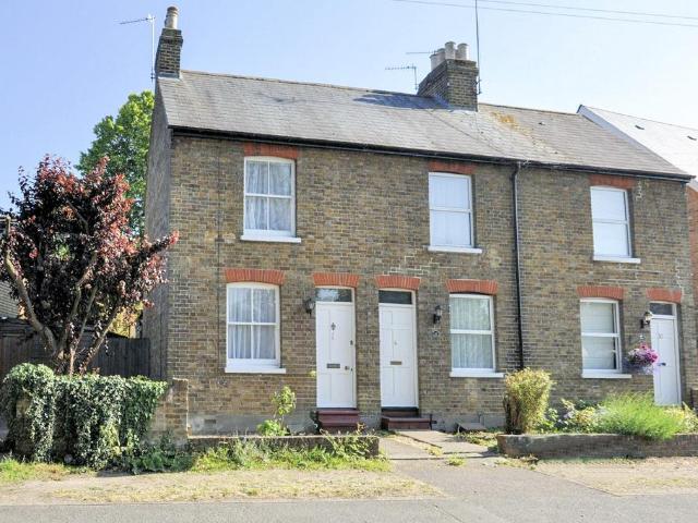 3 bedroom cottage to rent