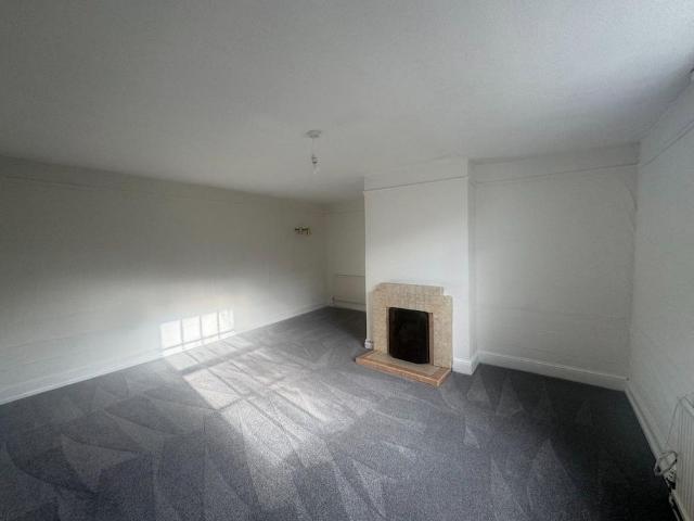 3 bedroom cottage to rent