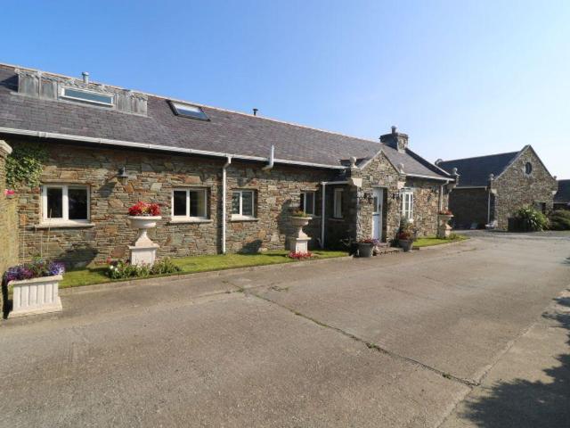 3 bedroom cottage to rent
