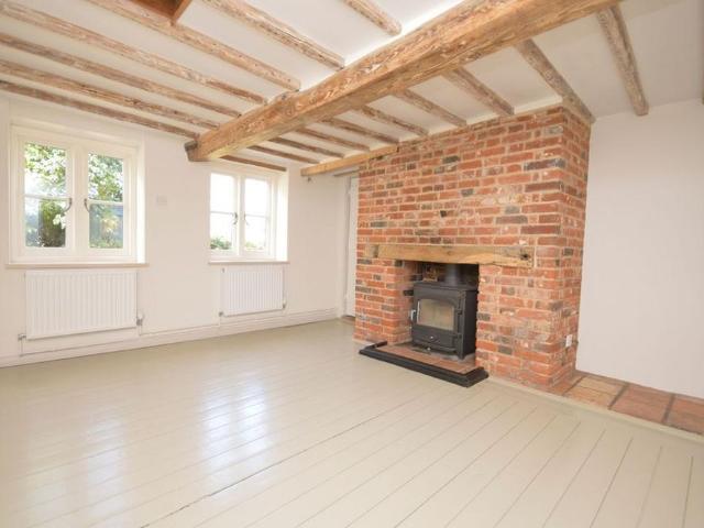 3 bedroom cottage to rent