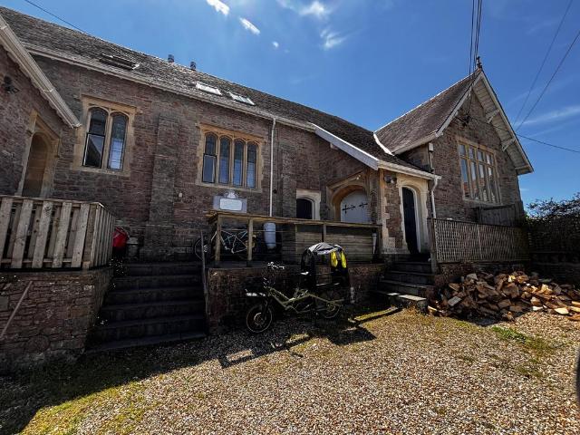 3 bedroom cottage to rent