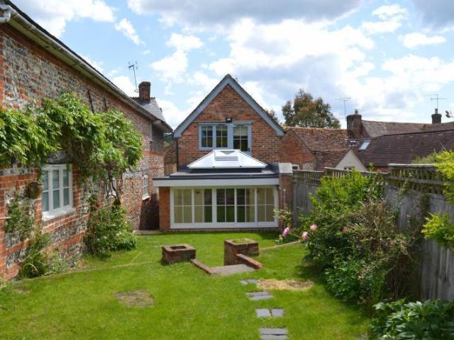 3 bedroom cottage to rent
